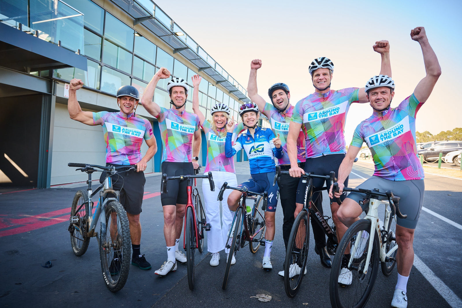 Simon Signs on for Around the Bay 2025